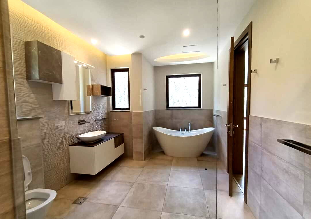 Half-Acre Townhouse with Sunken Lounge & Study - Lower Kabete - Lower ...
